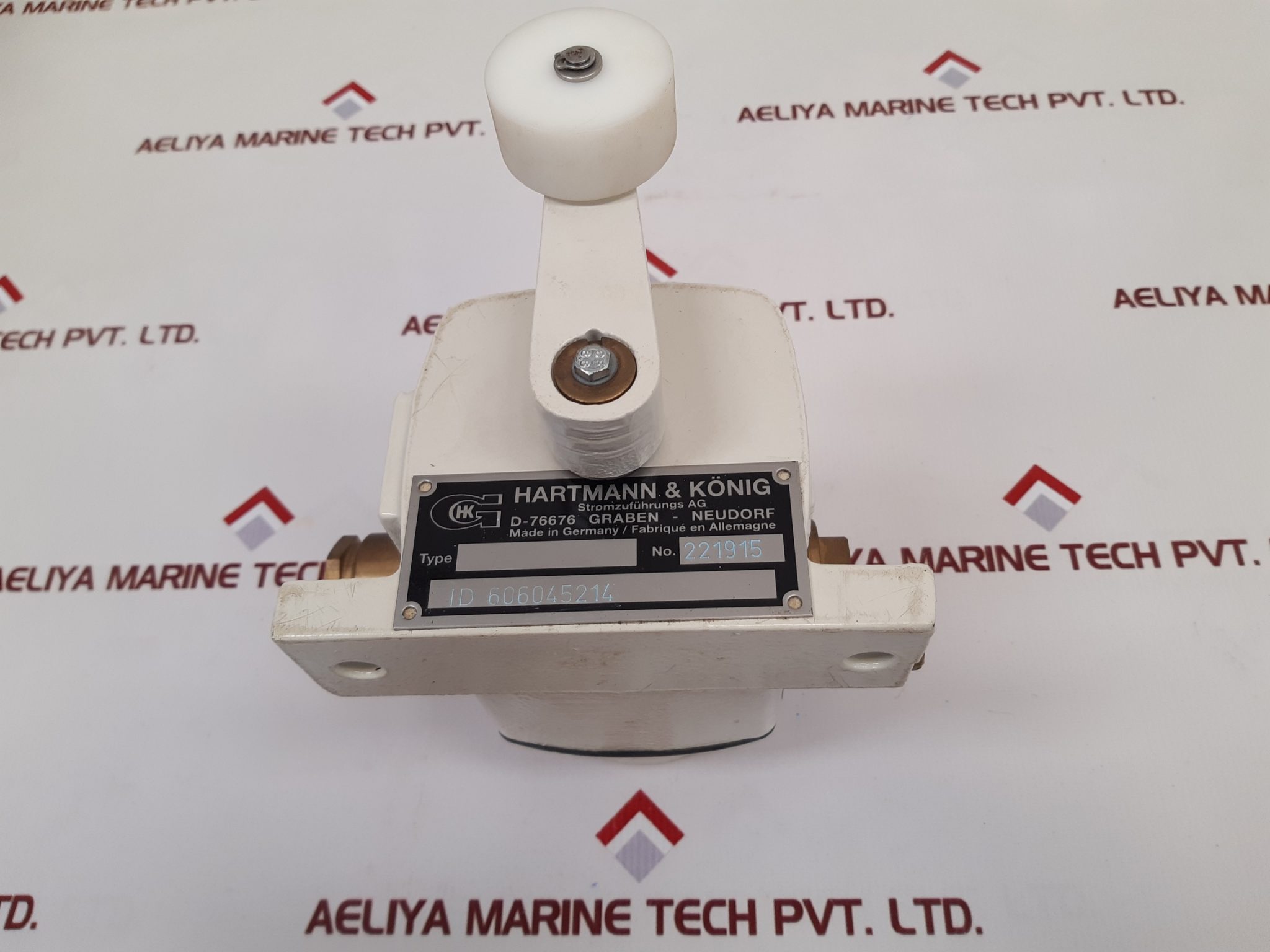 HARTMANN 606045214 LIMIT SWITCH LUFFING GEAR FOR LIEBHERR CREANE ...