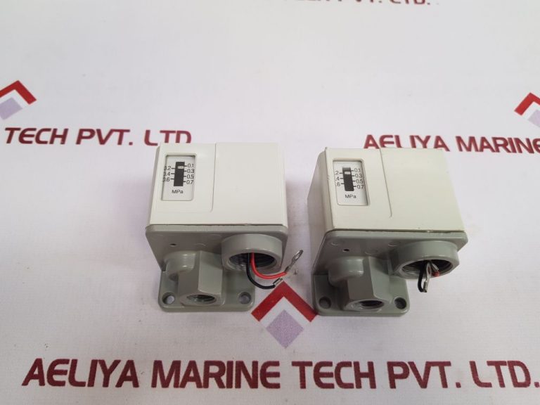 SMC I-IS3000-02L5 PRESSURE SWITCH - Aeliya Marine