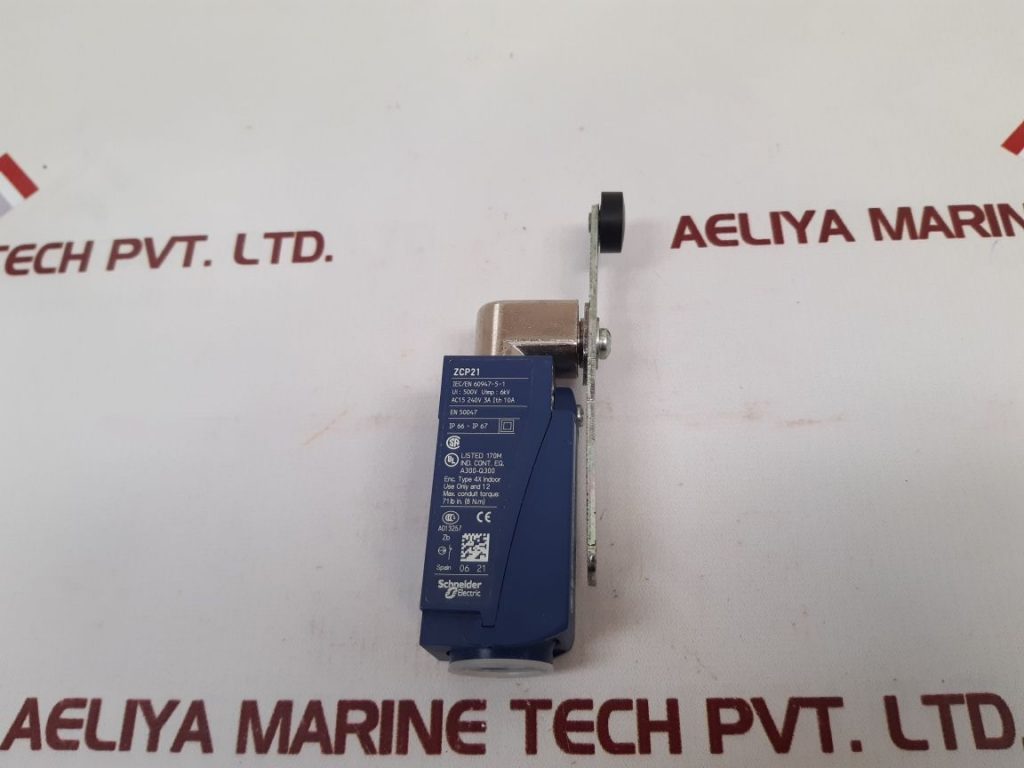 TELEMECANIQUE SCHNEIDER ELECTRIC ZCP21 LIMIT SWITCH ZCY45 - Aeliya Marine
