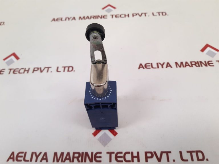 TELEMECANIQUE SCHNEIDER ELECTRIC ZCP21 LIMIT SWITCH ZCY45 - Aeliya Marine