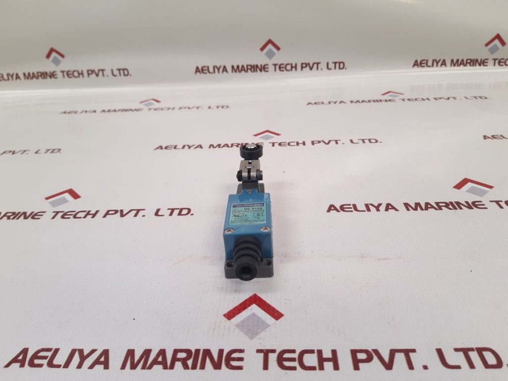MOUJEN ME-8104 MINI LIMIT SWITCH - Aeliya Marine