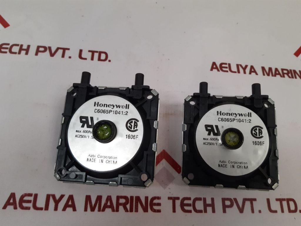 HONEYWELL C6065P1041:2 AIR VACUUM SWITCH - Aeliya Marine