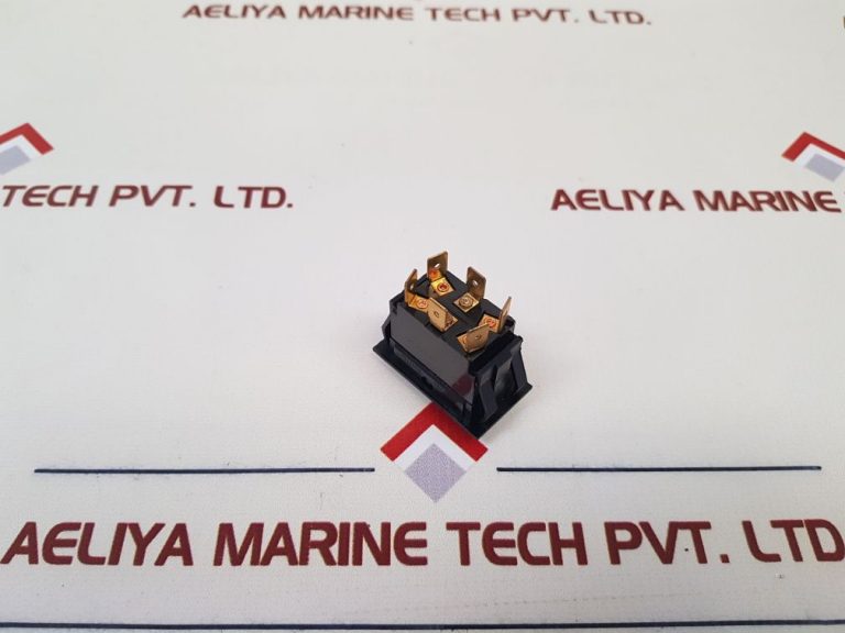 CARLING TECHNOLOGIES 3/4HP 125-250VAC ROCKER SWITCH - Aeliya Marine
