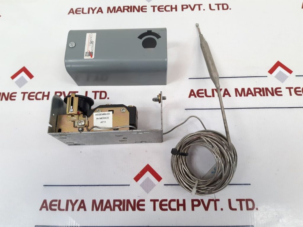 JOHNSON CONTROLS PENN A19ABC-36 THERMOSTAT - Aeliya Marine