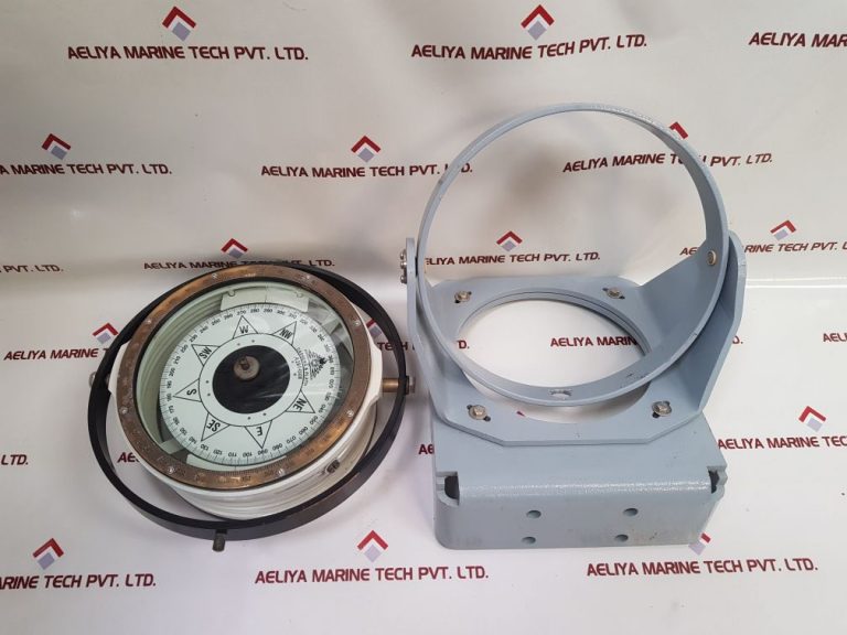 CASSENS & PLATH TYPE 11 REFLECTOR COMPASS - Aeliya Marine