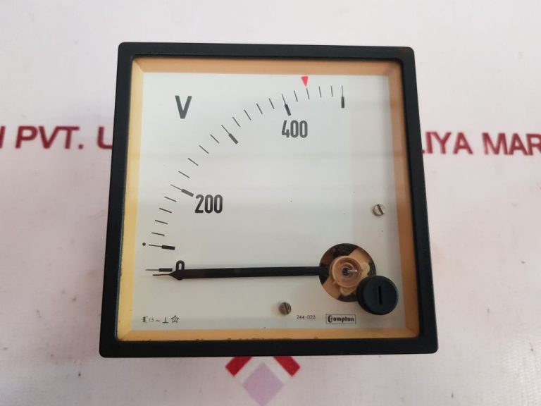 CROMPTON 244-02VG VOLTMETER 0-500V - Aeliya Marine