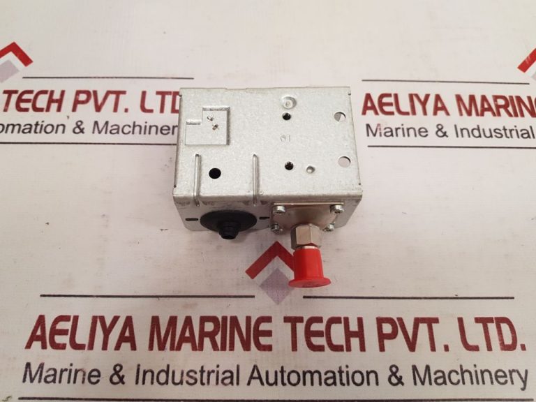 DANFOSS 060-112066 PRESSURE SWITCH KP2 - Aeliya Marine