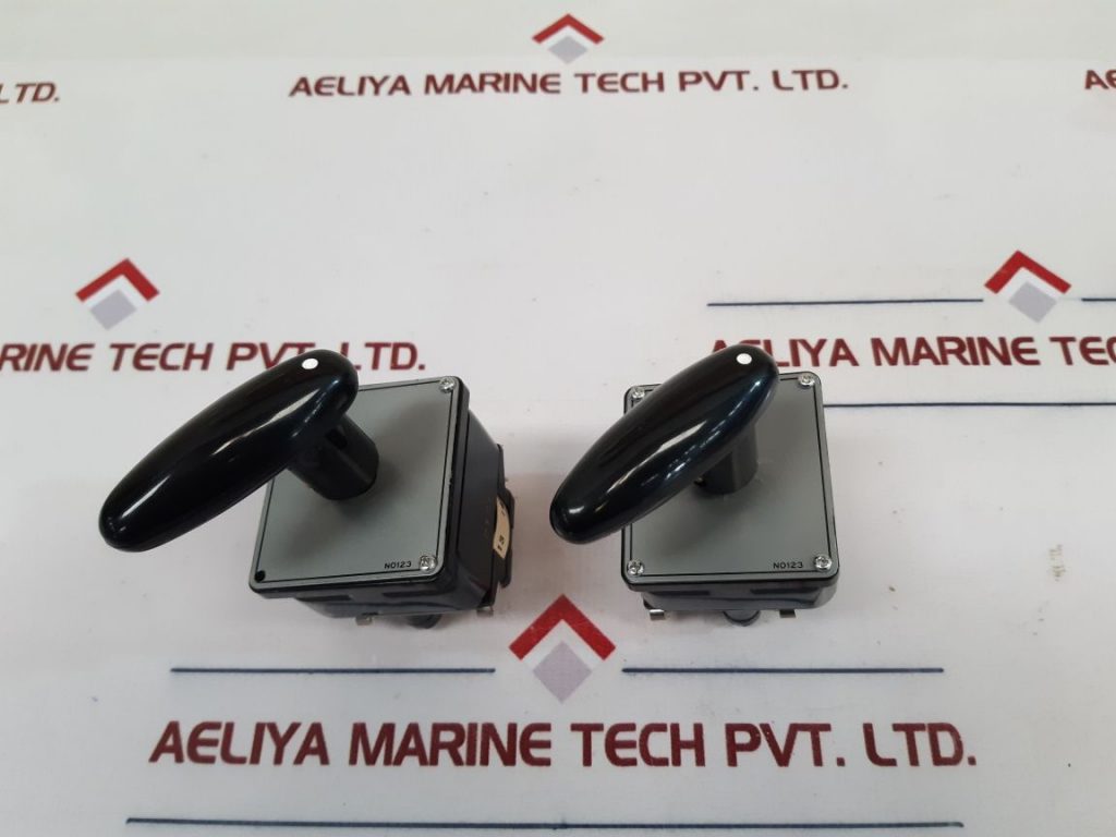 SEIKO ELECTRIC C201 CAM SWITCH - Aeliya Marine