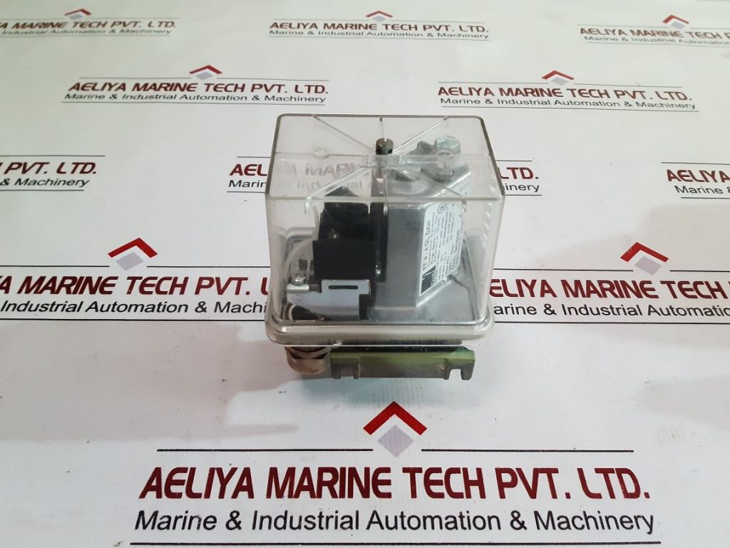TIVAL SENSORS FF 4-4 GL DAH PRESSURE SWITCH - Aeliya Marine