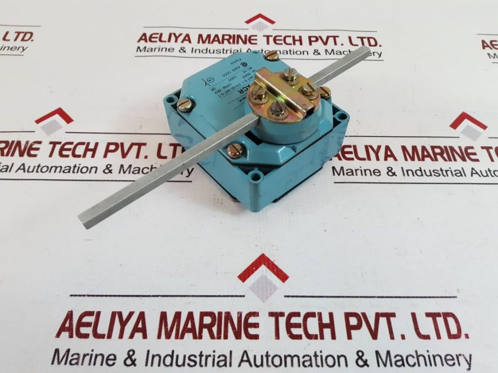 TELEMECANIQUE XCR LIMIT SWITCH - Aeliya Marine