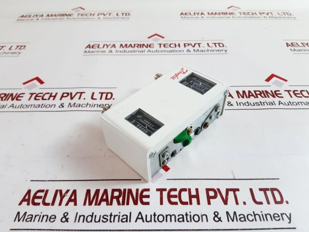 DANFOSS KP15 DUAL PRESSURE SWITCH 0.7-4 BAR - Aeliya Marine