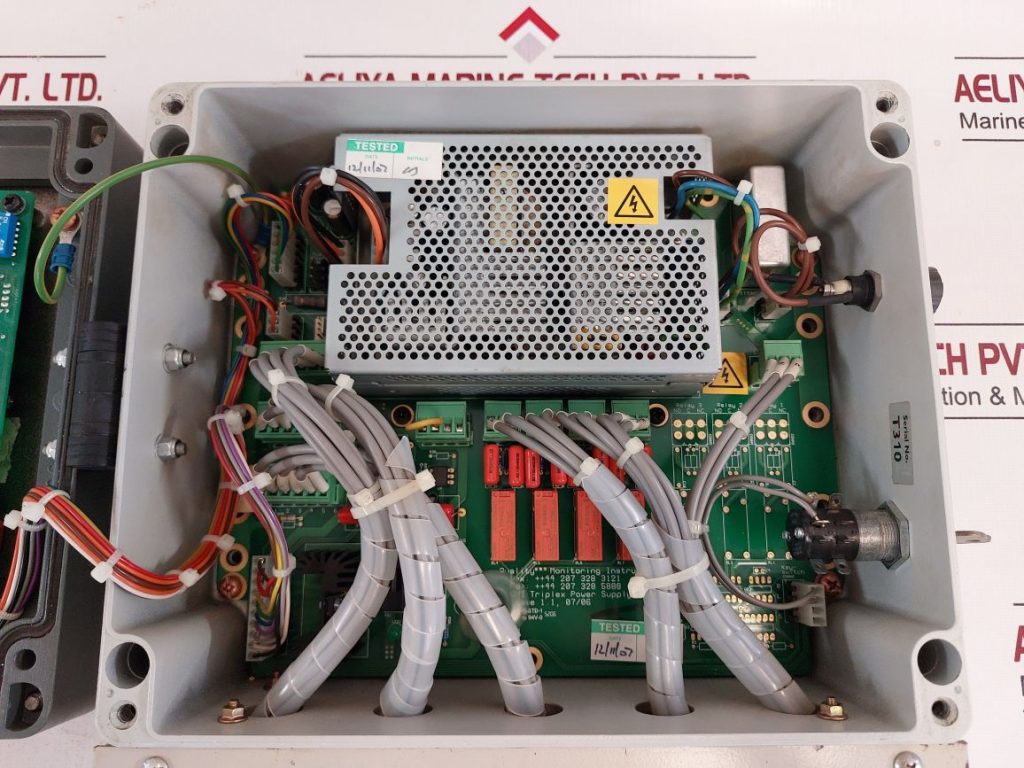 QMI TRIPLEX NW6 2HL OIL MIST MONITOR - Aeliya Marine