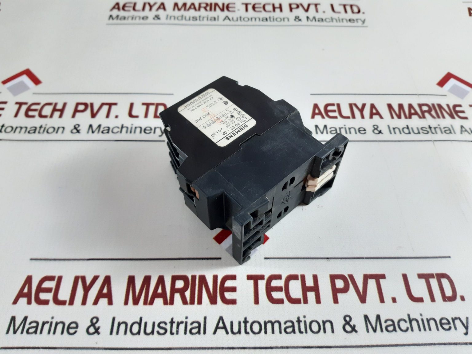 SIEMENS 3 TH 80 22-0A CONTACTOR 22E - Aeliya Marine