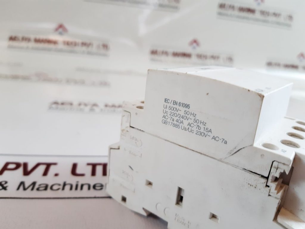 SCHNEIDER ELECTRIC A9C20844 CONTACTOR - Aeliya Marine