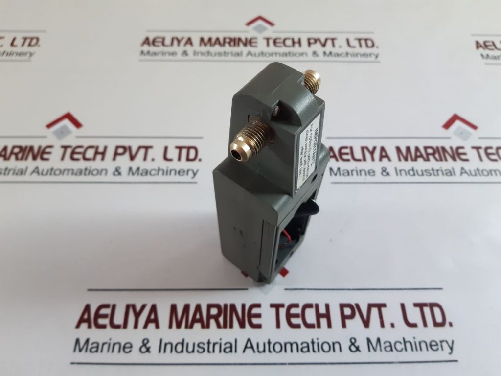 SUPCO VG60 ELECTRONIC VACUUM GAUGE - Aeliya Marine