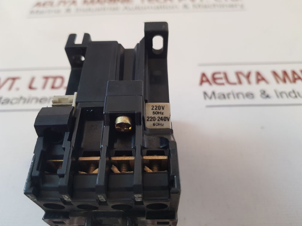 TELEMECANIQUE LC1-D093•A65 CONTACTOR 600 V - Aeliya Marine