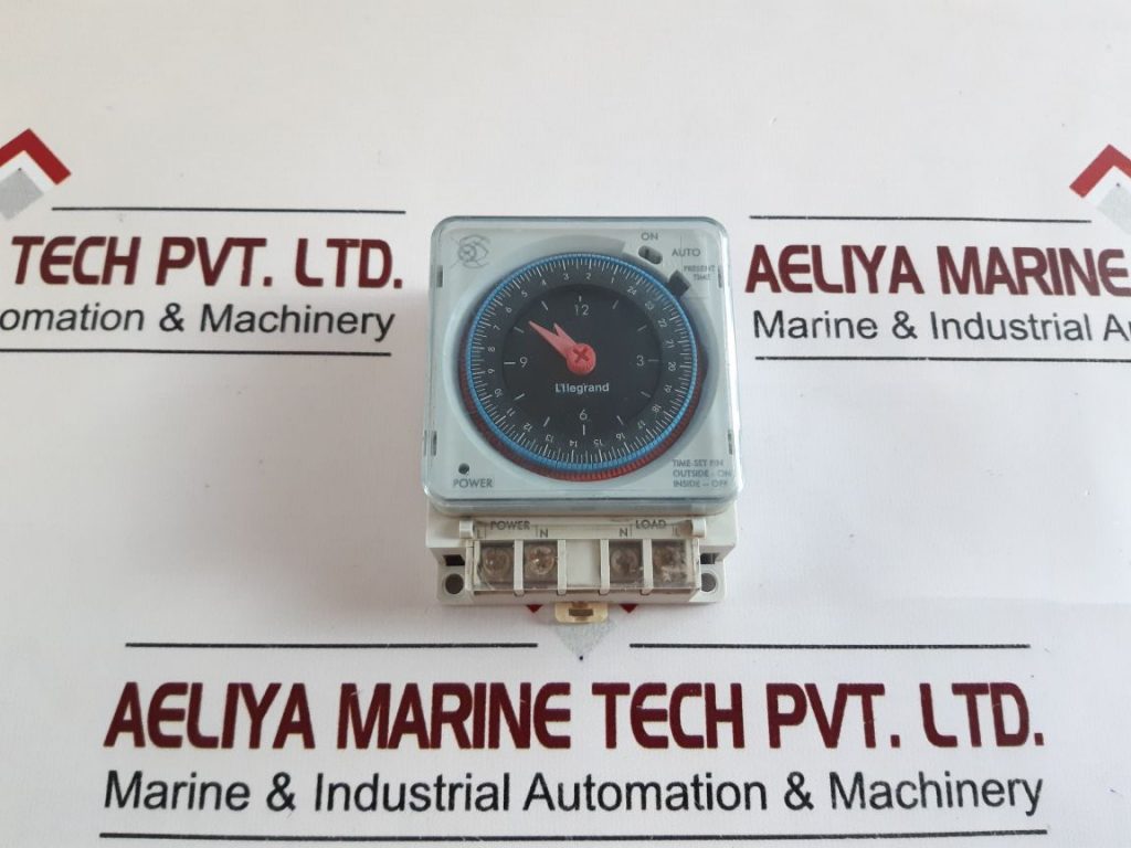 LEGRAND MAXIREX 4T TIME SWITCH - Aeliya Marine