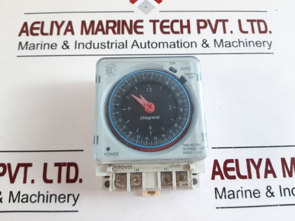 LEGRAND MAXIREX 4T TIME SWITCH - Aeliya Marine