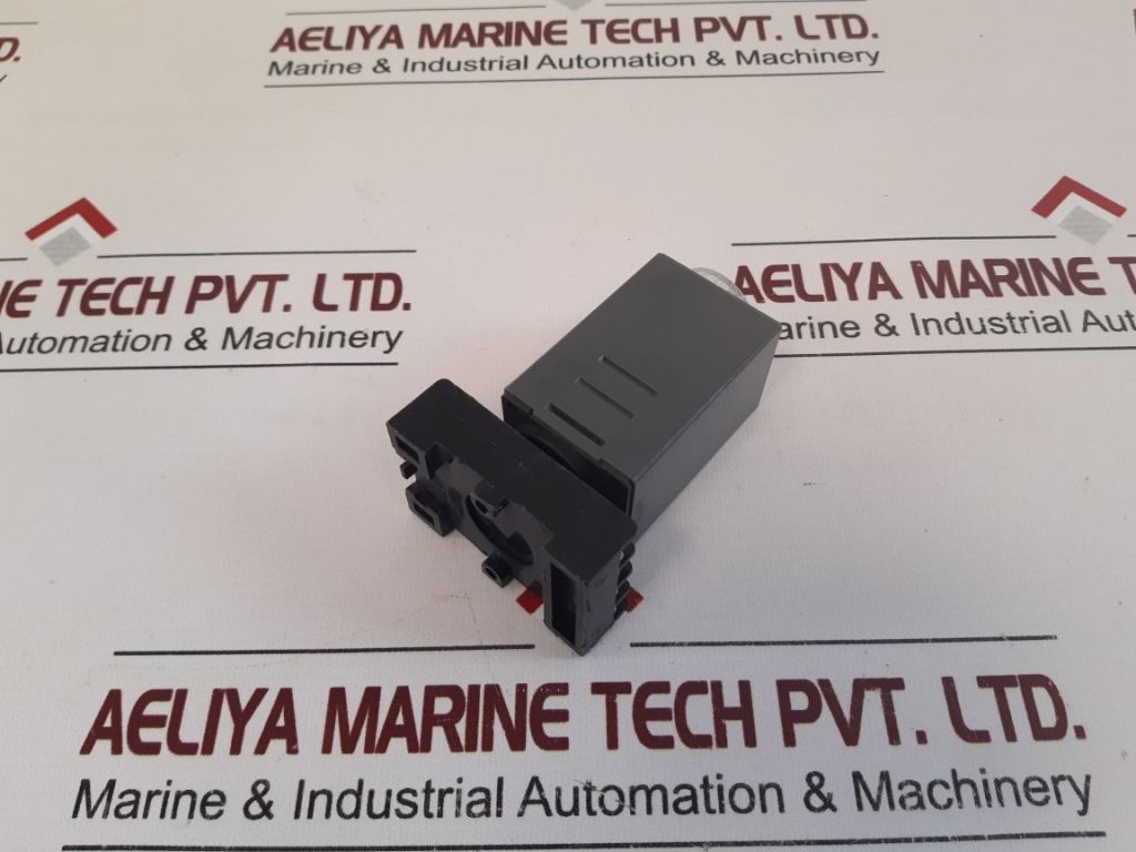 Idec Gt3f-2af20 Electronic Timer With Base 10s - Aeliya Marine Tech