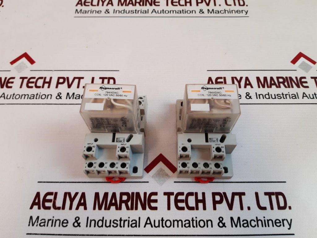 Magnecraft 70-784d14-1 Relay With Socket 16a - Aeliya Marine