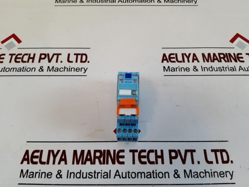 Releco Qr-c Relay With Socket - Aeliya Marine