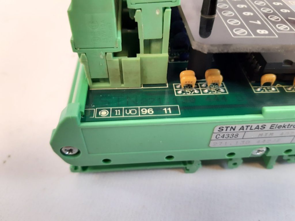 Stn Atlas Mxm402 Multiplexer Module - Aeliya Marine