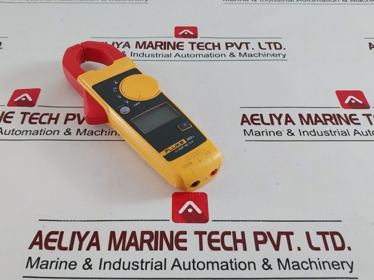 Fluke 302+ Digital Clamp Meter - Aeliya Marine