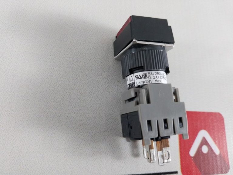 Fuji Electric Ah164-slr11e3 Command Switch - Aeliya Marine