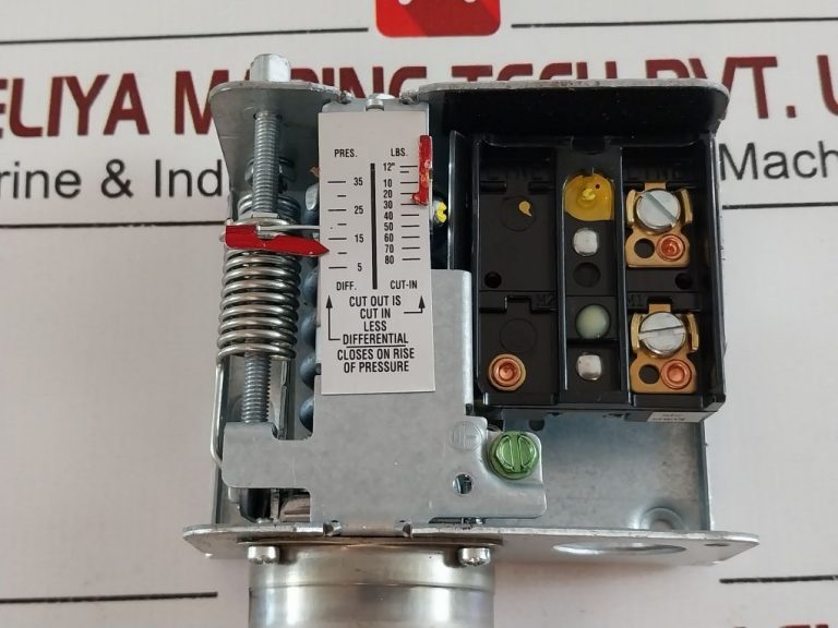 Johnson Controls P70ab-12c Pressure Control - Aeliya Marine