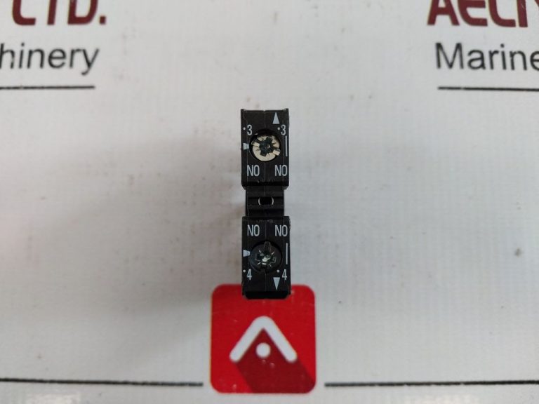 Siemens 3sb3400-0d Selector Switch With Contact Block - Aeliya Marine