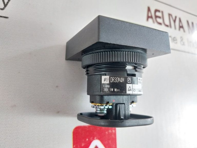 Fuji Electric Dr30m4m-e5g Pilot Light - Aeliya Marine