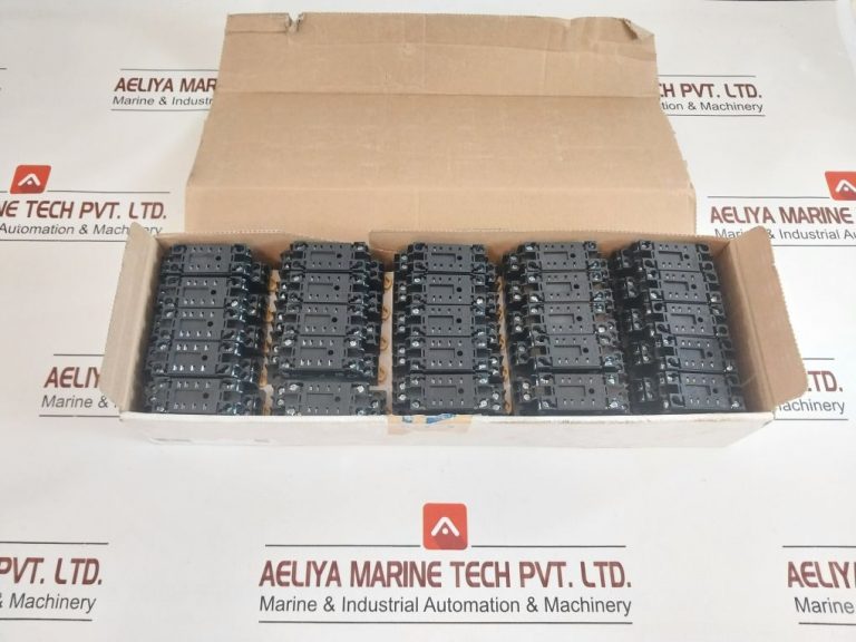 Omron Pyf08a-e Relay Socket - Aeliya Marine