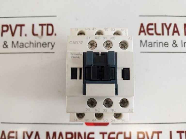 Schneider Telemecanique Cad32 Control Relay 24v - Aeliya Marine