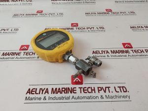 Fluke 700g31 10k Psig Pressure Gauge - Aeliya Marine
