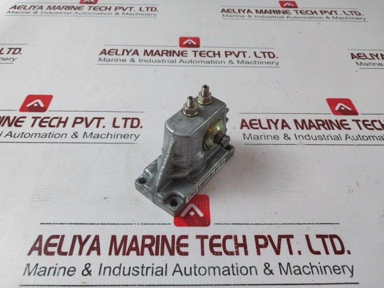 Palfinger Pp001724 Control Housing Handle Valve - Aeliya Marine