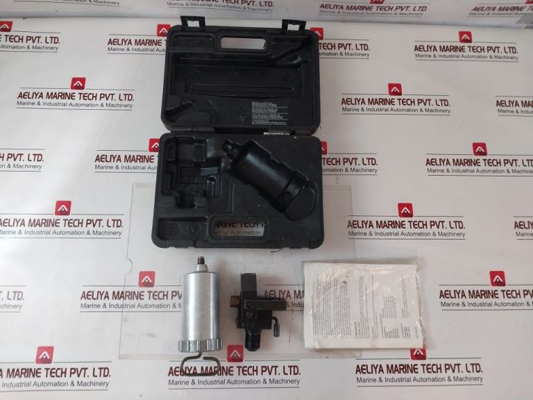 Skf 226400 Hand Operated Oil Injector - Aeliya Marine