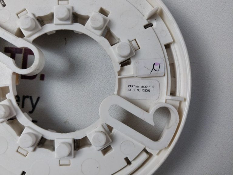 Ziton Zp7-sb1 Addressable Detector Base - Aeliya Marine