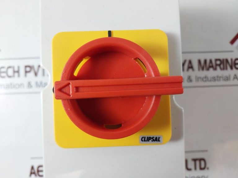 Clipsal 56swh325 Isolator Switch Ip66 - Aeliya Marine