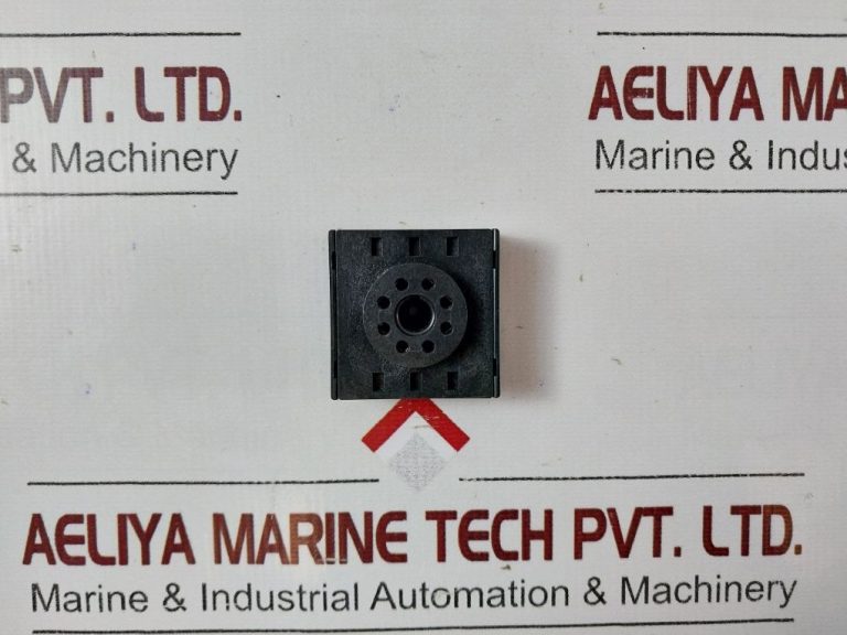 Omron P3g-08 Connecting Socket - Aeliya Marine