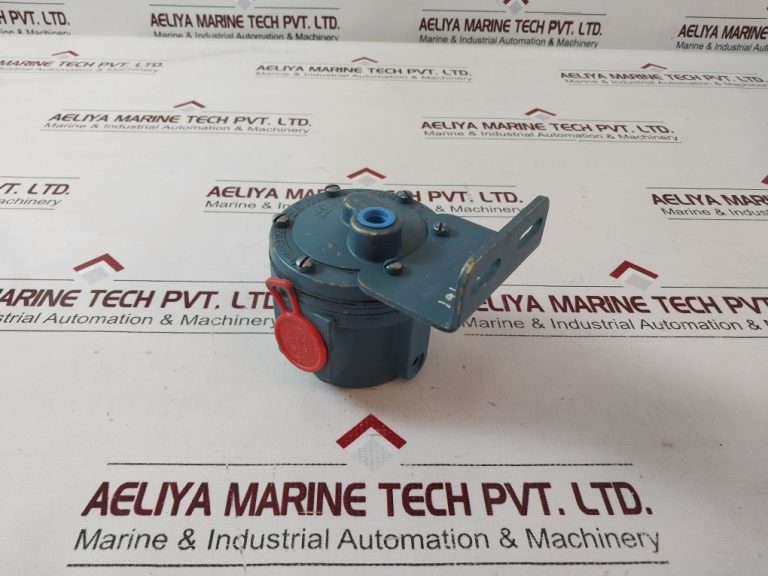 Rexroth P55161 Relay Valve - Aeliya Marine