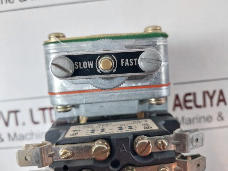 Square D 9050 Pneumatic Timing Relay - Aeliya Marine