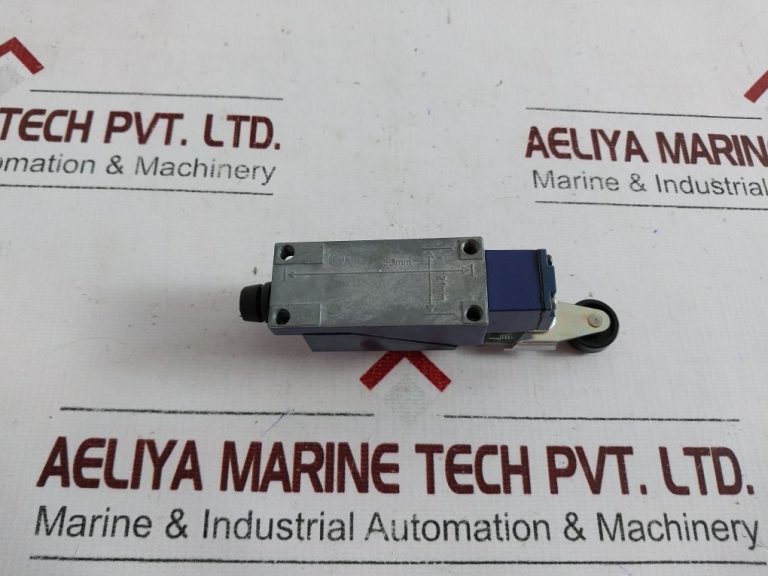 Telemecanique Xce145 Limit Switch 250v - Aeliya Marine