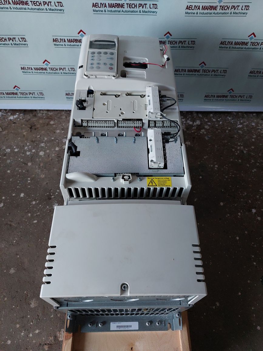 Abb Acs800-u11-0025-5 Drive Cdp312r - Aeliya Marine