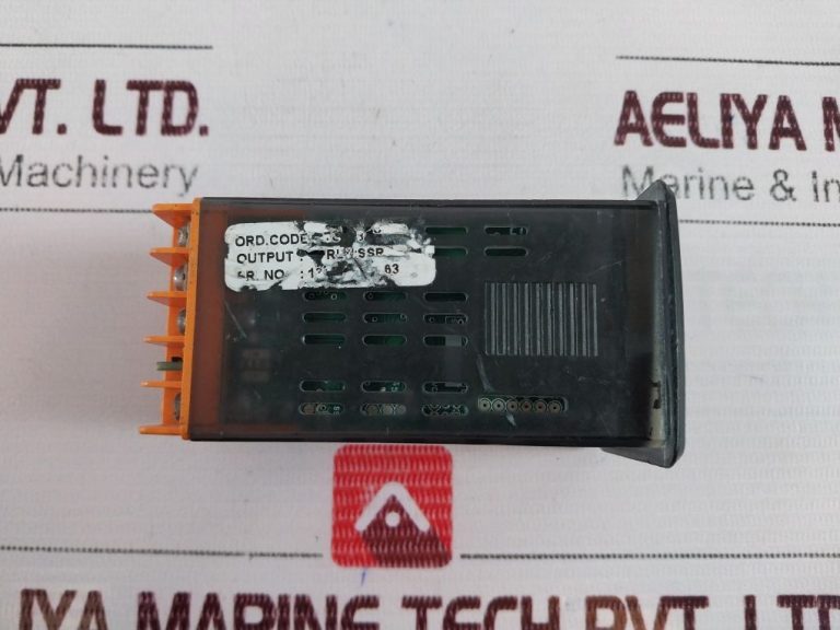 Selec Tc513 Temperature Controller 270v - Aeliya Marine