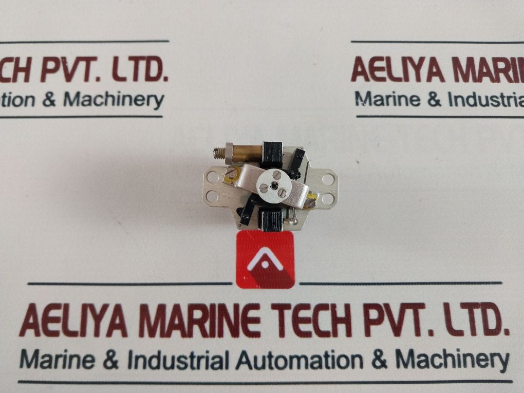 Kω4582000 N368 - Aeliya Marine