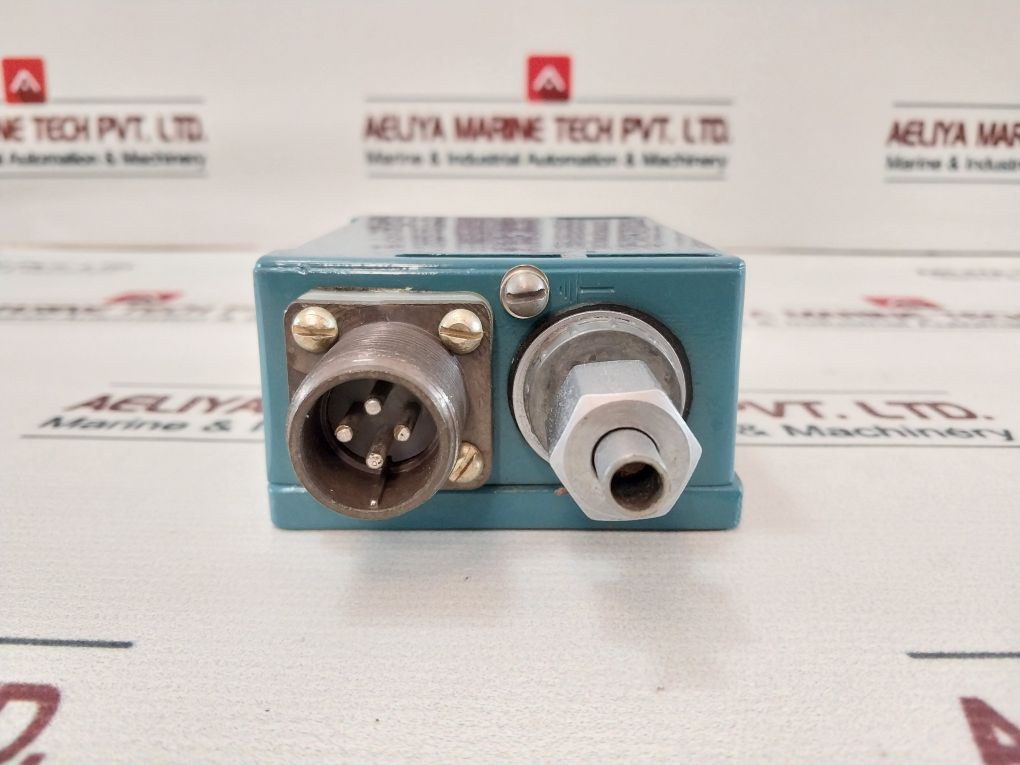 Ту25-02.300024-80 Relay Combined Krm 24v - Aeliya Marine