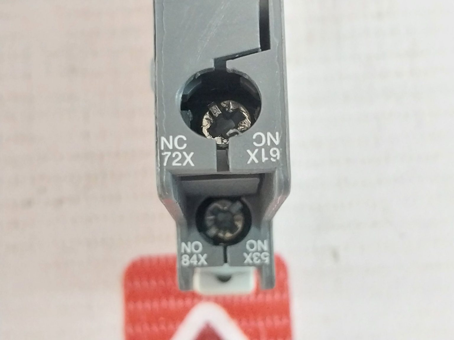 Abb Cal5-11b Contact Block - Aeliya Marine