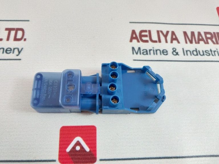 Click Ct100-f 3 Pin Flow Connector - Aeliya Marine