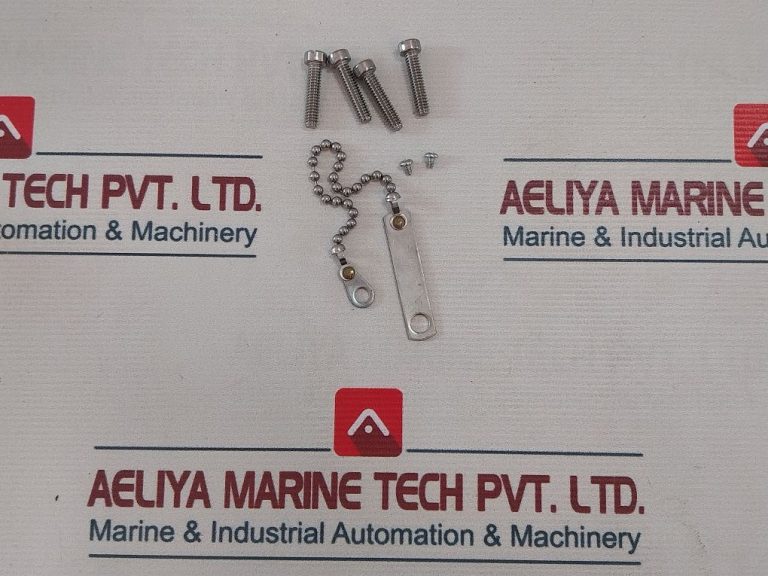 Cooper Crouse-hinds M01 Lockout Switch - Aeliya Marine