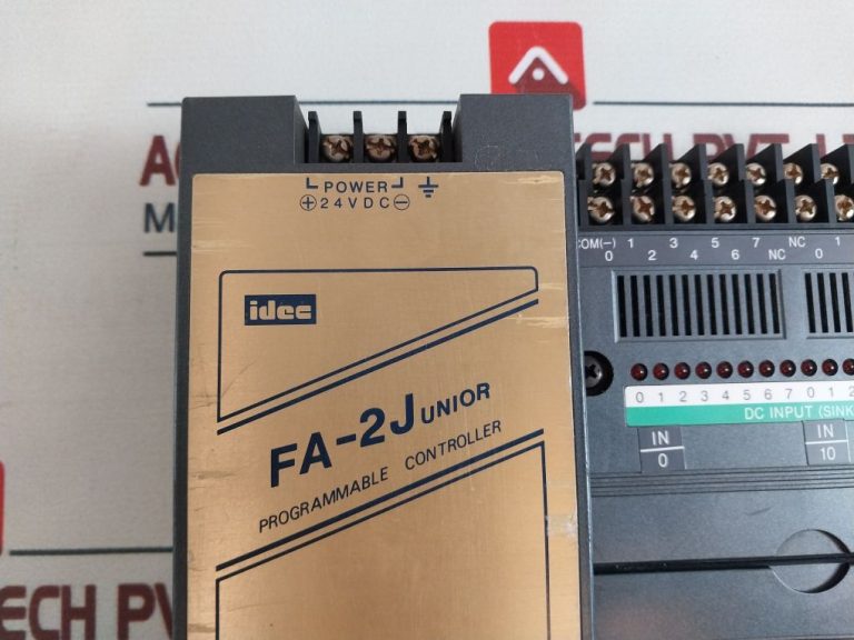 Idec Izumi FA-2 Jr PFJ-T081U Programmable Controller